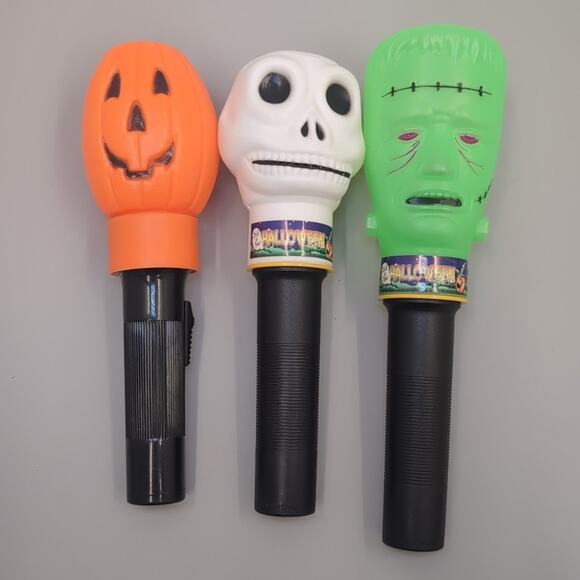 Unbranded | Holiday | Vintage Halloween Plastic Blow Mold Flashlight ...